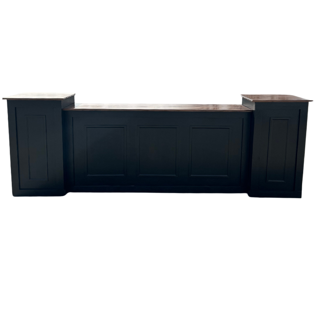 Midnight Executive Bar - Vicars Built Rentals
